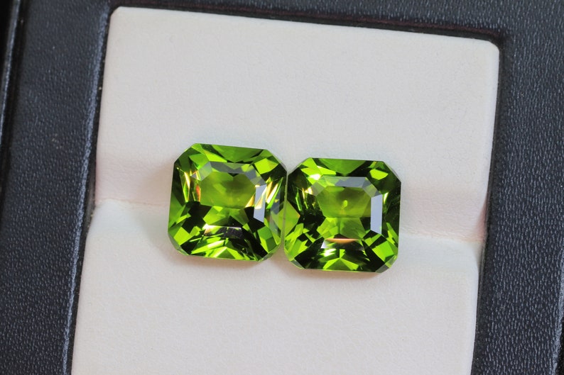 10mm Square Cut Peridot Quartz Gemstone Pair: Synthetic Glass Stone - Etsy
