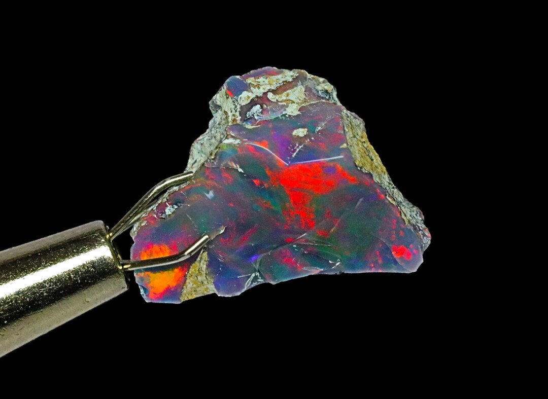 Schwarzer Opal Rohedelstein, Schwarzer Opal Rohstein, Opal poliert ...