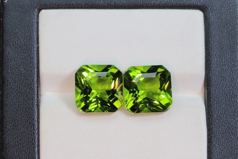 10mm Square Cut Peridot Quartz Gemstone Pair: Synthetic Glass Stone - Etsy