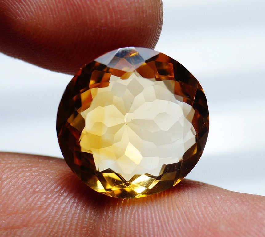 Round Citrine Faceted Gemstone, 17x17x7.5mm, 13.05 Cts - Etsy