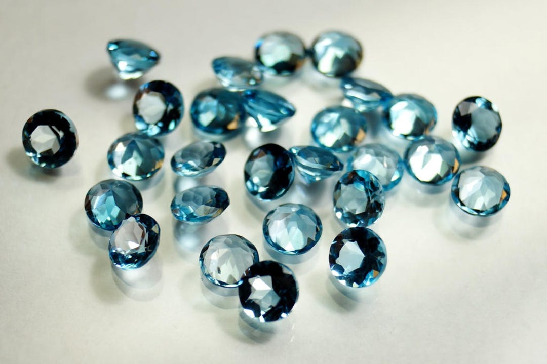 AAA Grado Facetado, Piedra preciosa de corte redondo de topacio azul ...