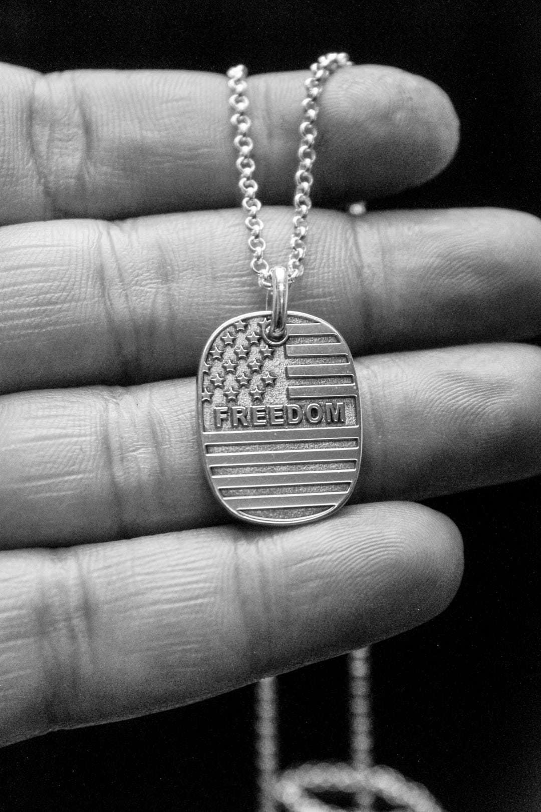 Collier hommage à Charlie Kirk en argent sterling | Pendentif liberté ...