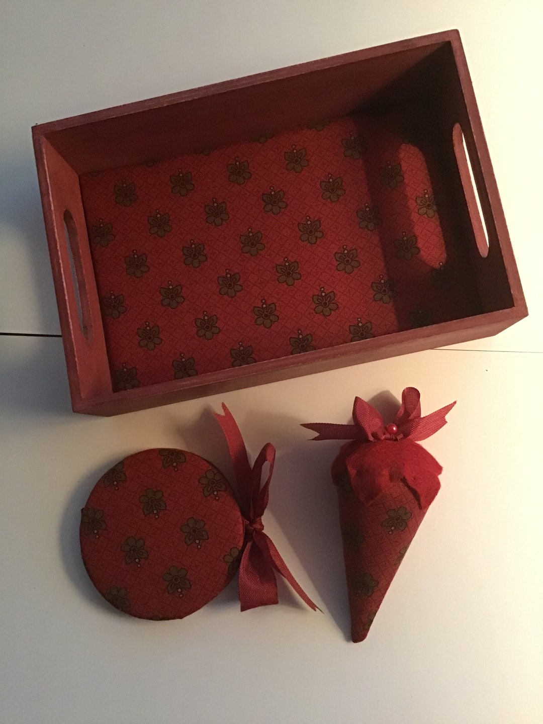 Red Floral Sewing Tray With Matching Needle Case and Strawberry Emery ...