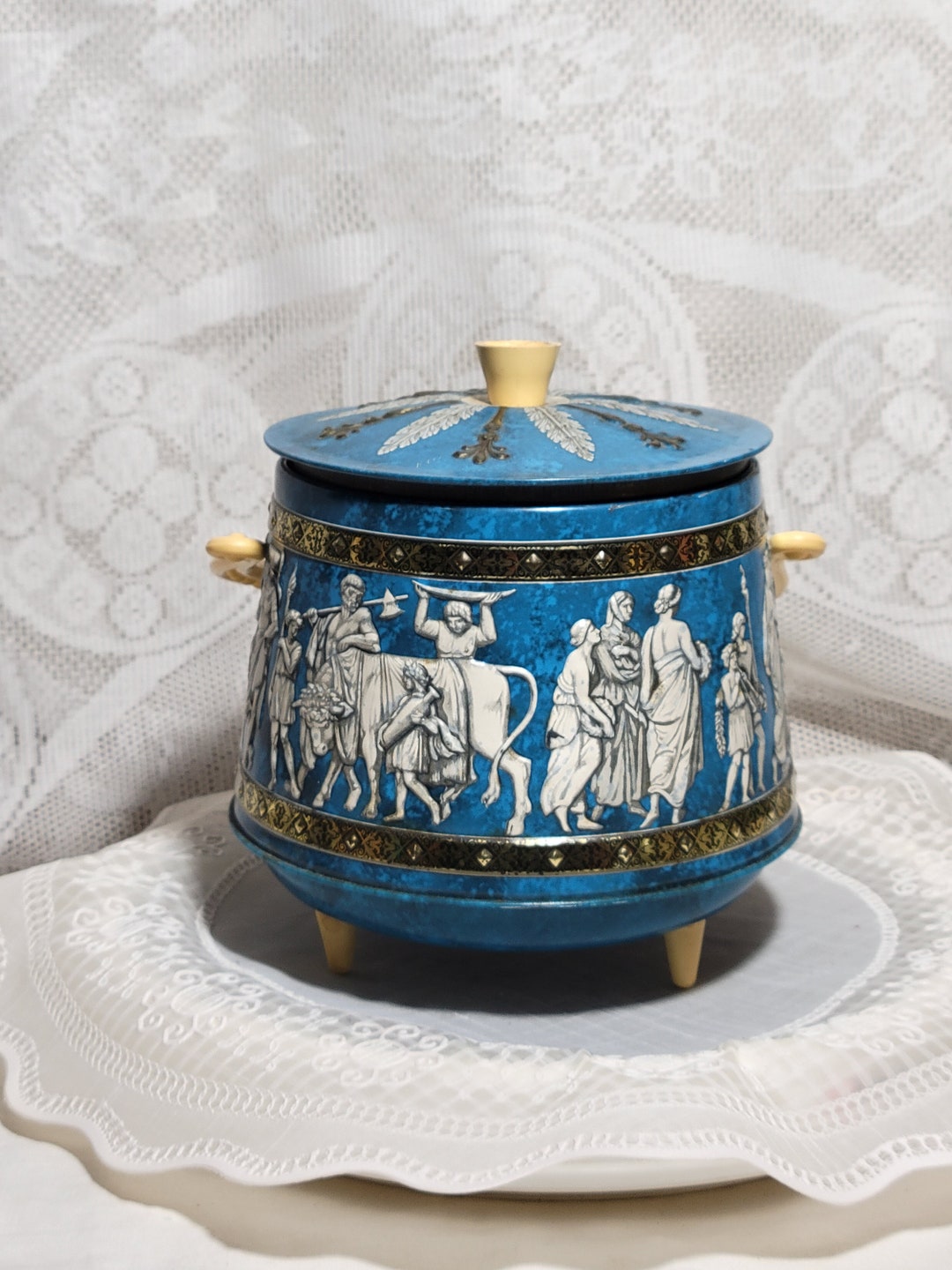 Vintage Lidded Tin Can With Plastic Handle, Decorative Greek Style ...