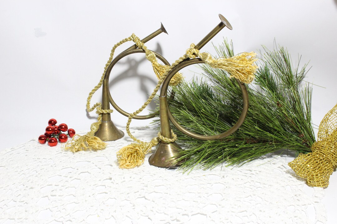 Vintage Brass Bugles Christmas Wall Ornaments With Gold Color Rope ...
