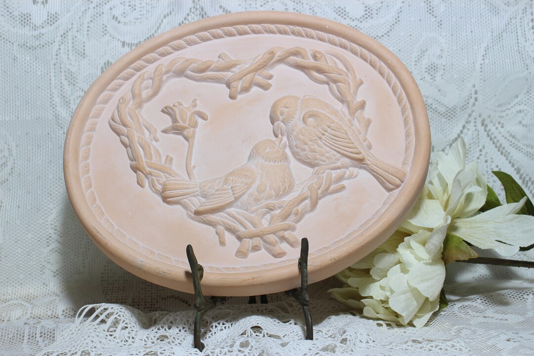 Valentine's Romantic Wall Plaque, Doves in Love, Heart Shaped Plaque ...