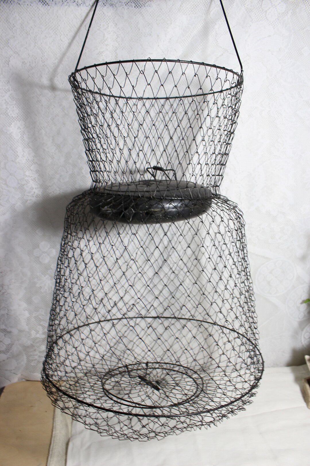 Vintage Wire Collapsing Floating Trap, Eagle Claw Fishing Mesh Trap ...