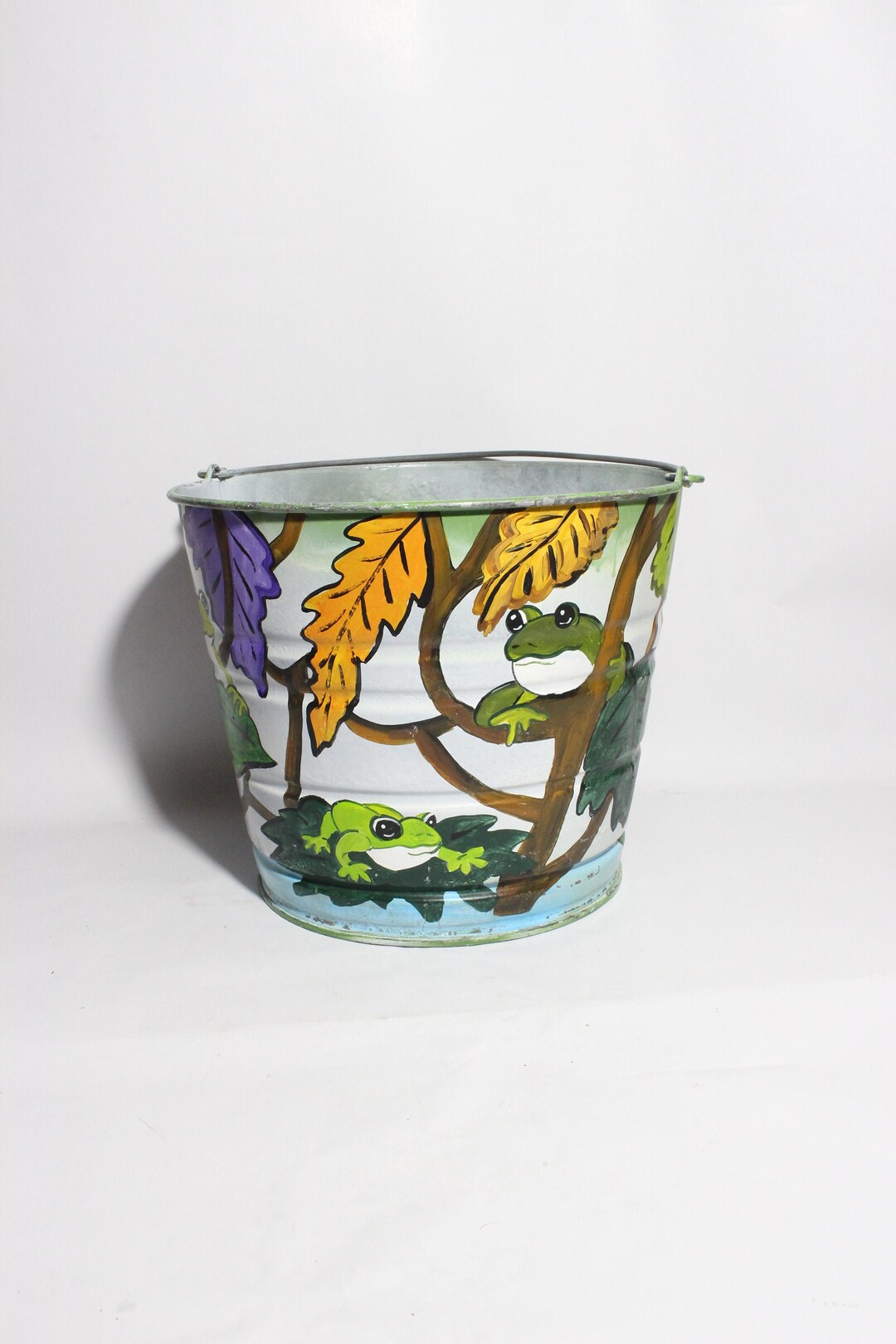 Vintage Galvanized Metal Water Bucket, Hand Painted Frogs and Vines ...