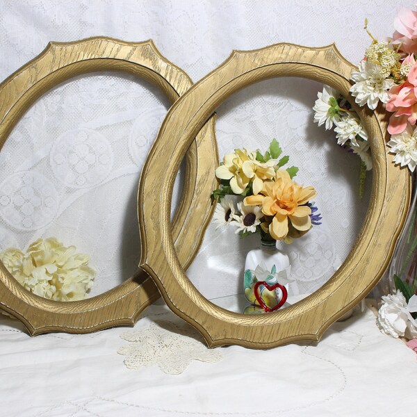 Oval Picture Frames - Etsy