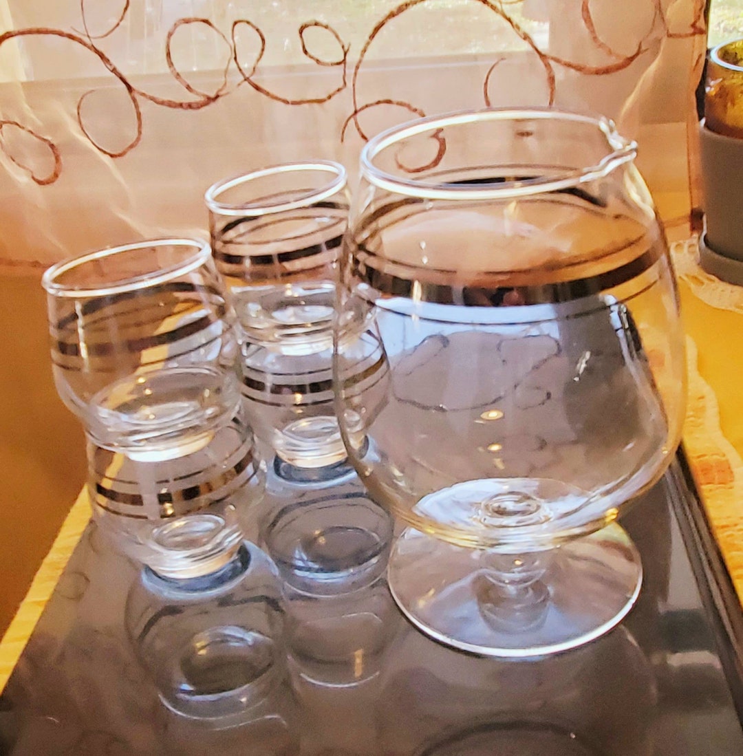Vintage Brandy Decanter Pitcher Set With 4 Matching Tumbler Glasses ...