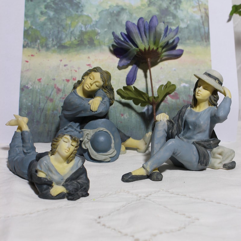 K's Collection Figurines - Etsy