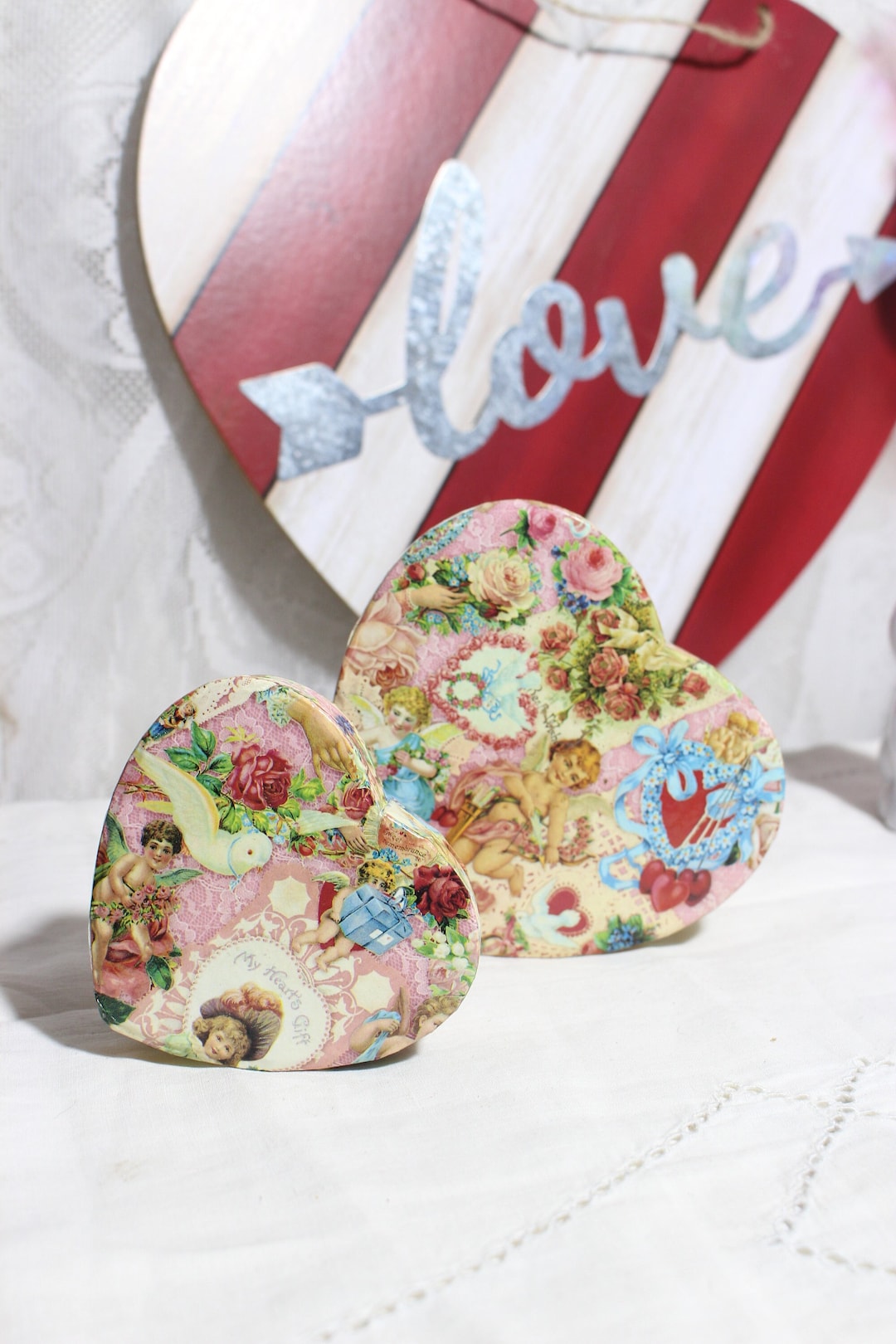 Heart Shaped Nesting Gift Boxes, Set of 2 Small Pink Hearts and Roses ...