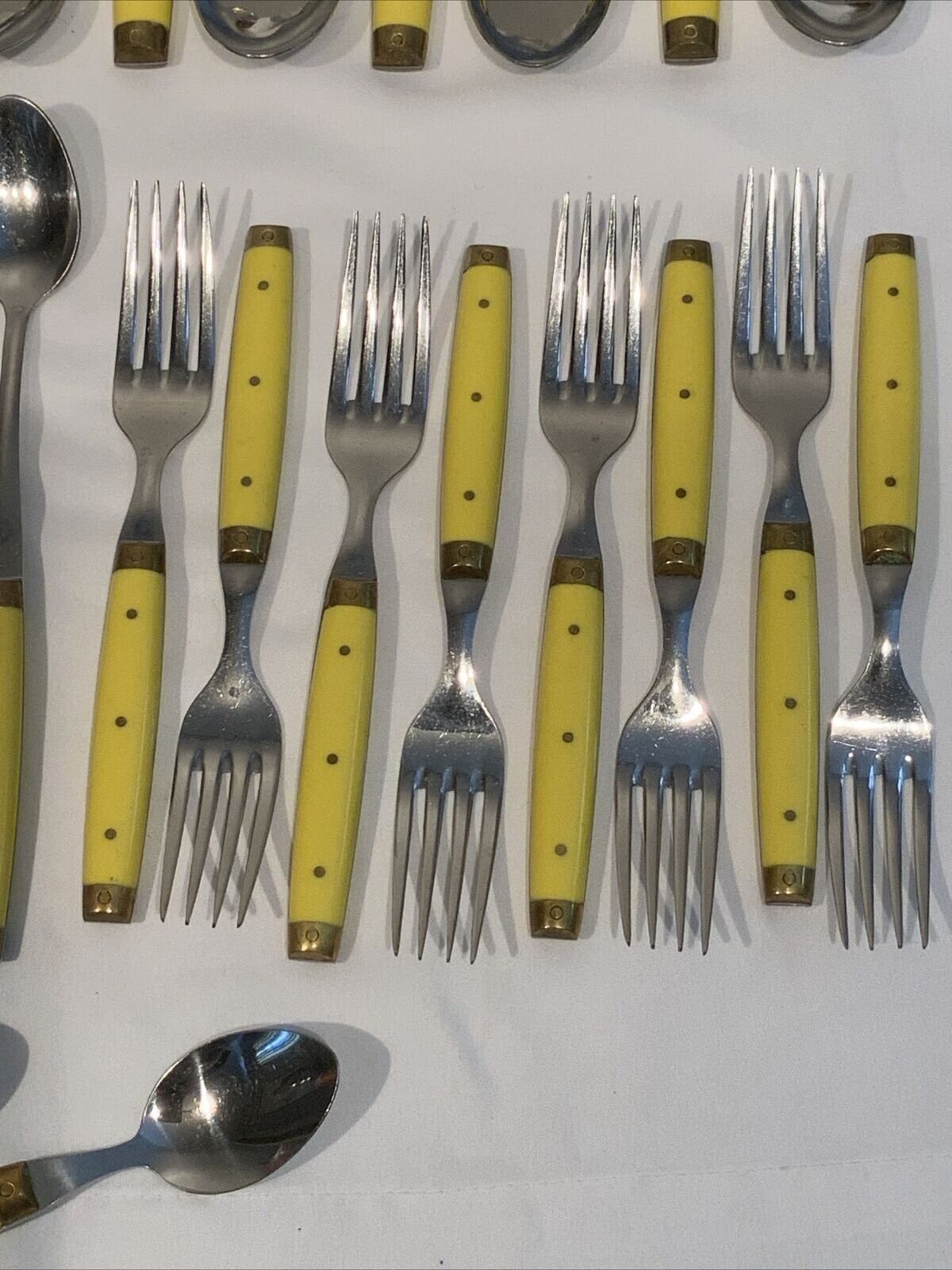 Vintage Melron Bistro Yellow Handle Stainless Steel Flatware 41 Pieces ...