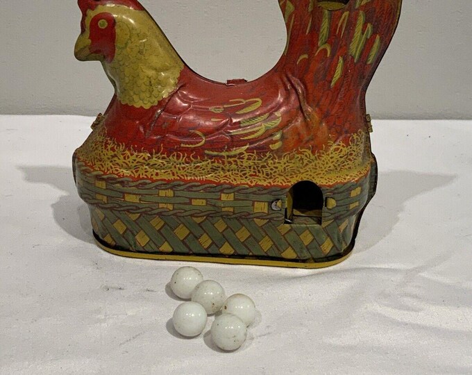 Little Red Hen Baldwin Mfg Co Wind up Tin Lithograph Toy Cackles Lays ...