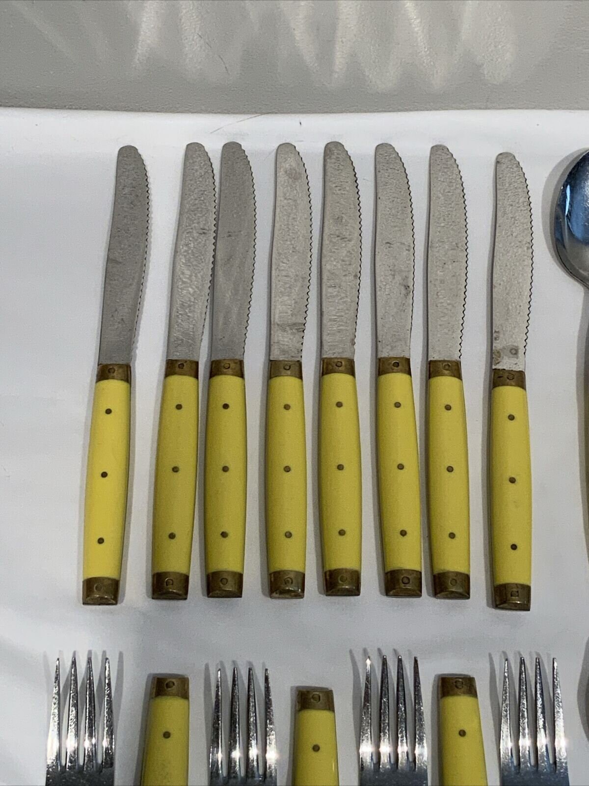 Vintage Melron Bistro Yellow Handle Stainless Steel Flatware 41 Pieces ...