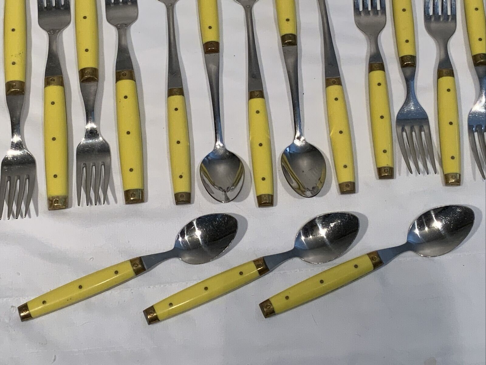 Vintage Melron Bistro Yellow Handle Stainless Steel Flatware 41 Pieces ...