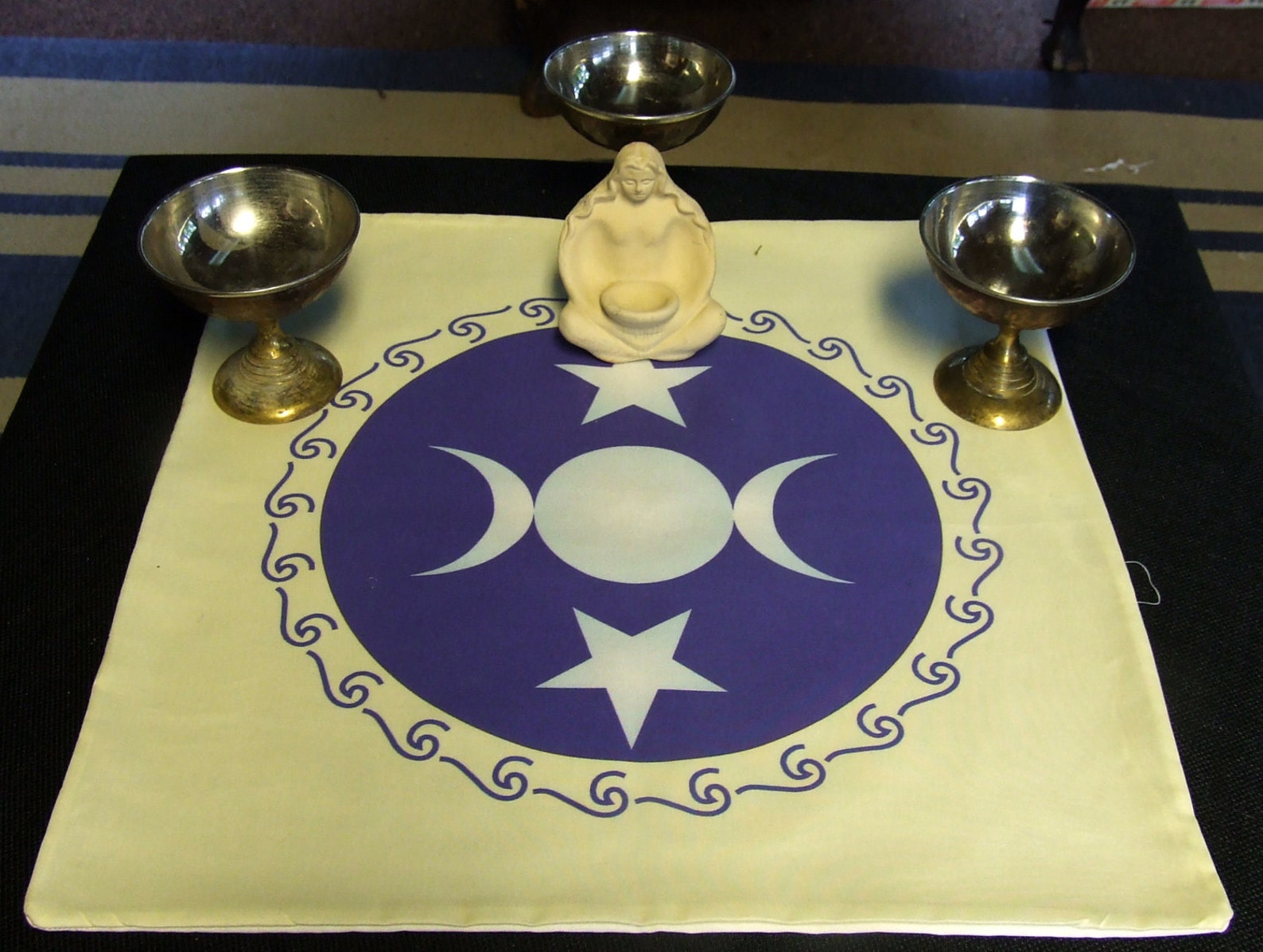 Altar Cloth or Tarot Mat Triple Moon Goddess Ivory Pagan - Etsy