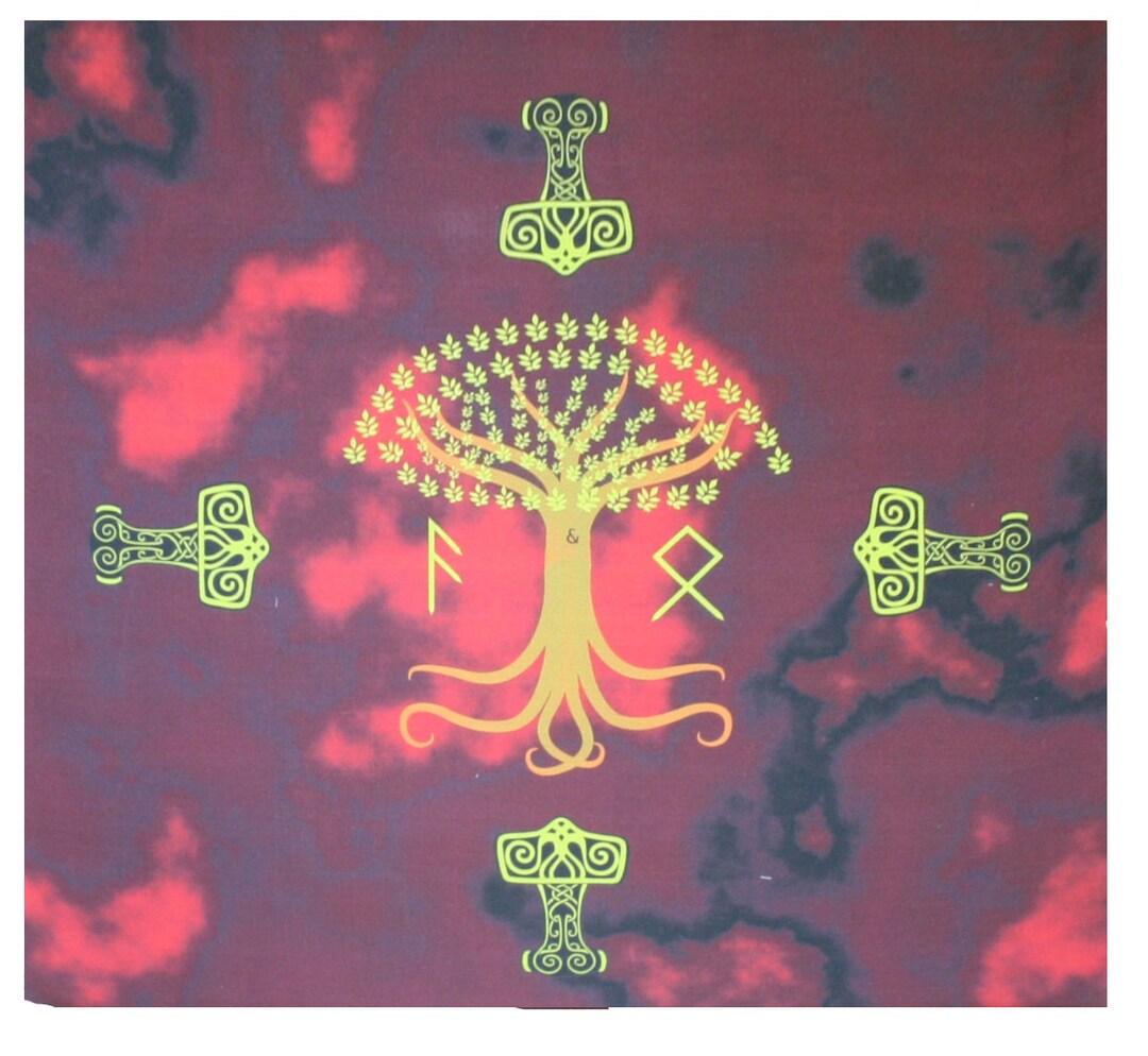 Altar Cloth or Tarot Mat - Norse Traditions - Odin's Tree of Life Altar ...