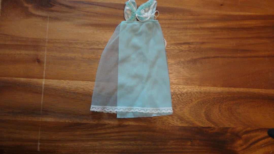 Barbie ~ #9742 Get-ups N Go: Dreamy Delight for at Night - Night Gown ...