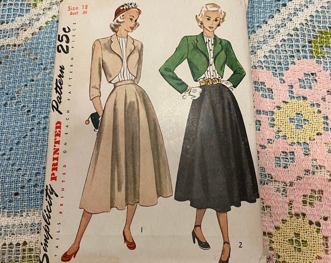 1940s Simplicity Sewing Pattern 2372 40s Junior Misses and Misses ...