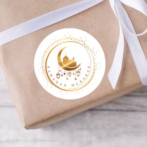Ramadan Mubarak Circle PNG Round Ramadan Stickers, Gift Tags, Cupcake ...