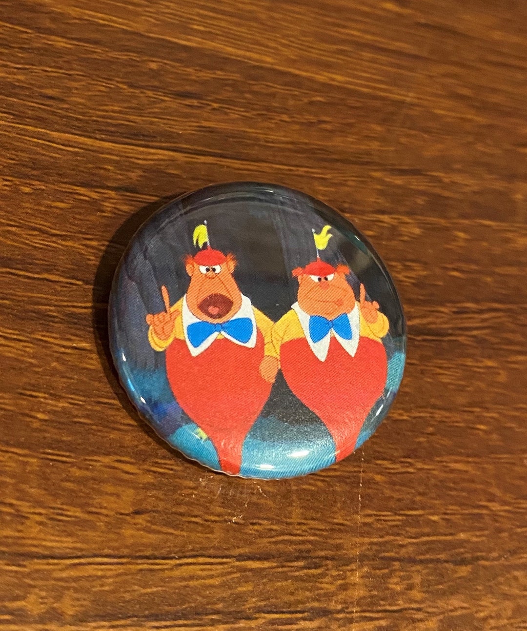 Disney - Alice in Wonderland Twiddledee and Twiddledum 1.25 Inch Button ...