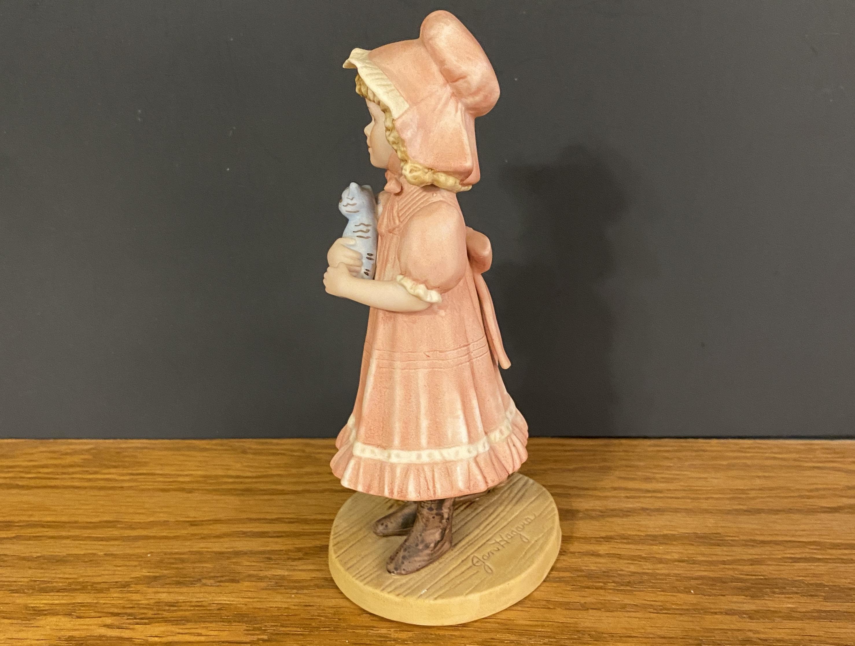 Jan Hagara Laurel Figurine 417 With Box and Certificates K20556 - Etsy ...