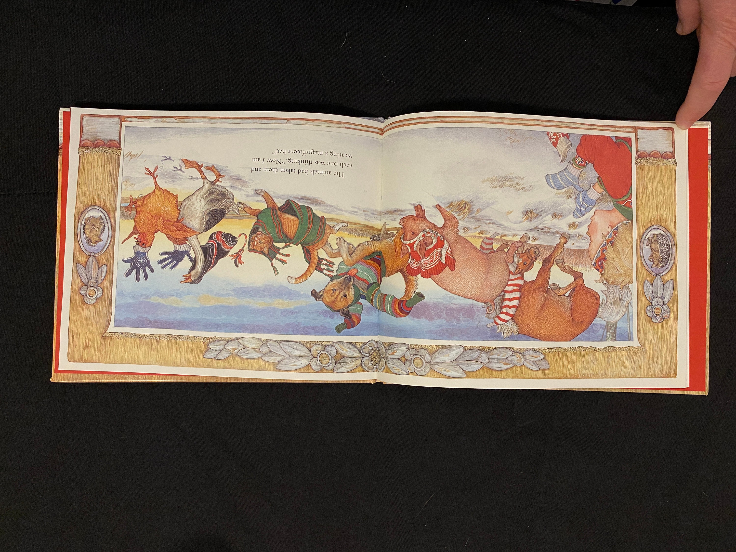 The Hat by Jan Brett, 1997 Hard Cover Scholastic, Inc - Etsy