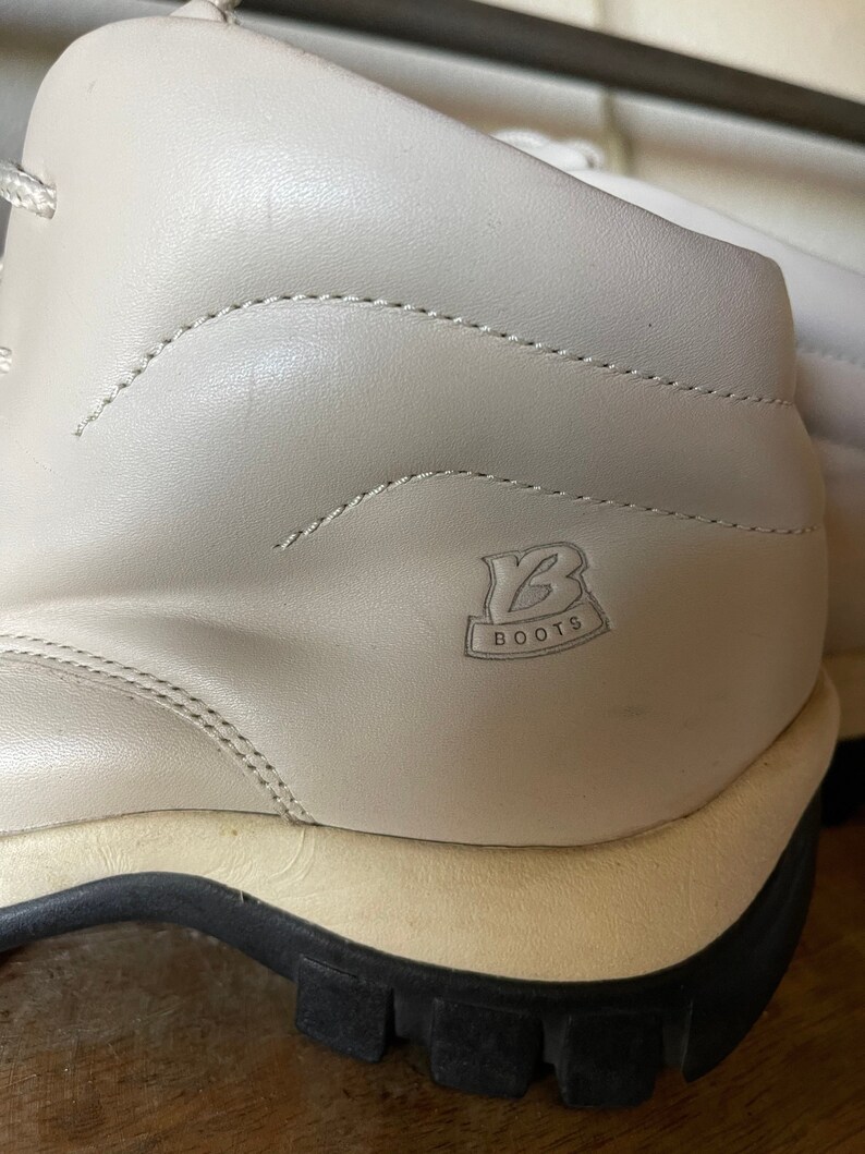 Vintage B Boots Leather Cream Beige High Top Lace up Chunky Sole ...
