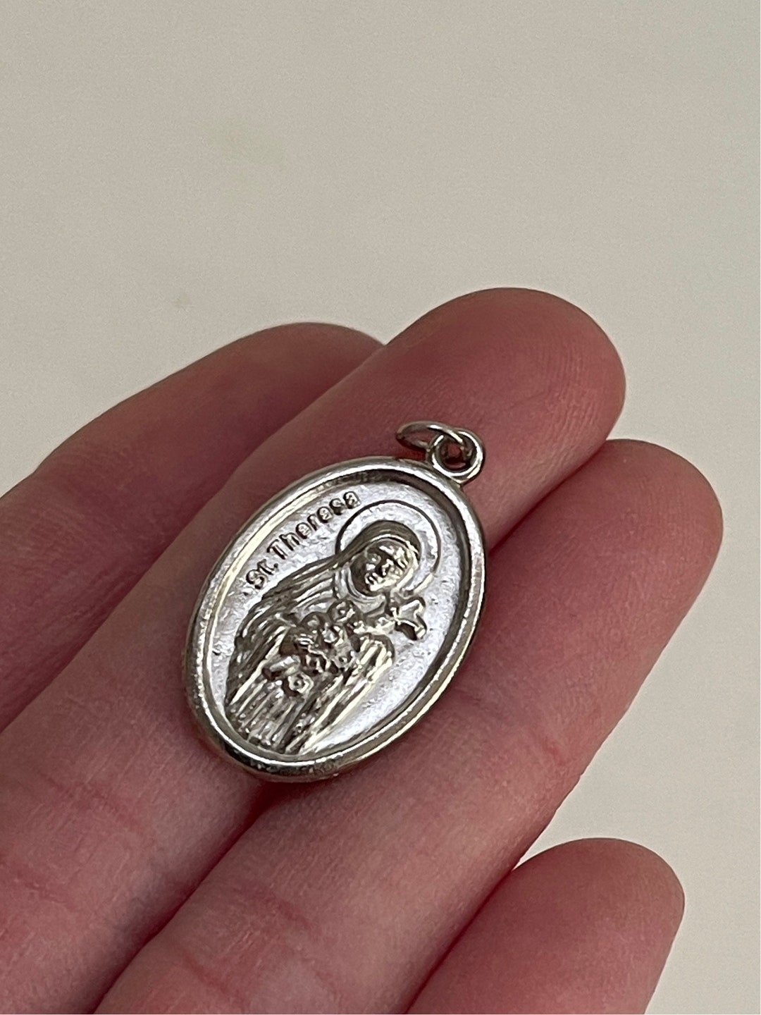 New Catholic Silver Medallion Religious Pendant Necklace St. Theresa ...
