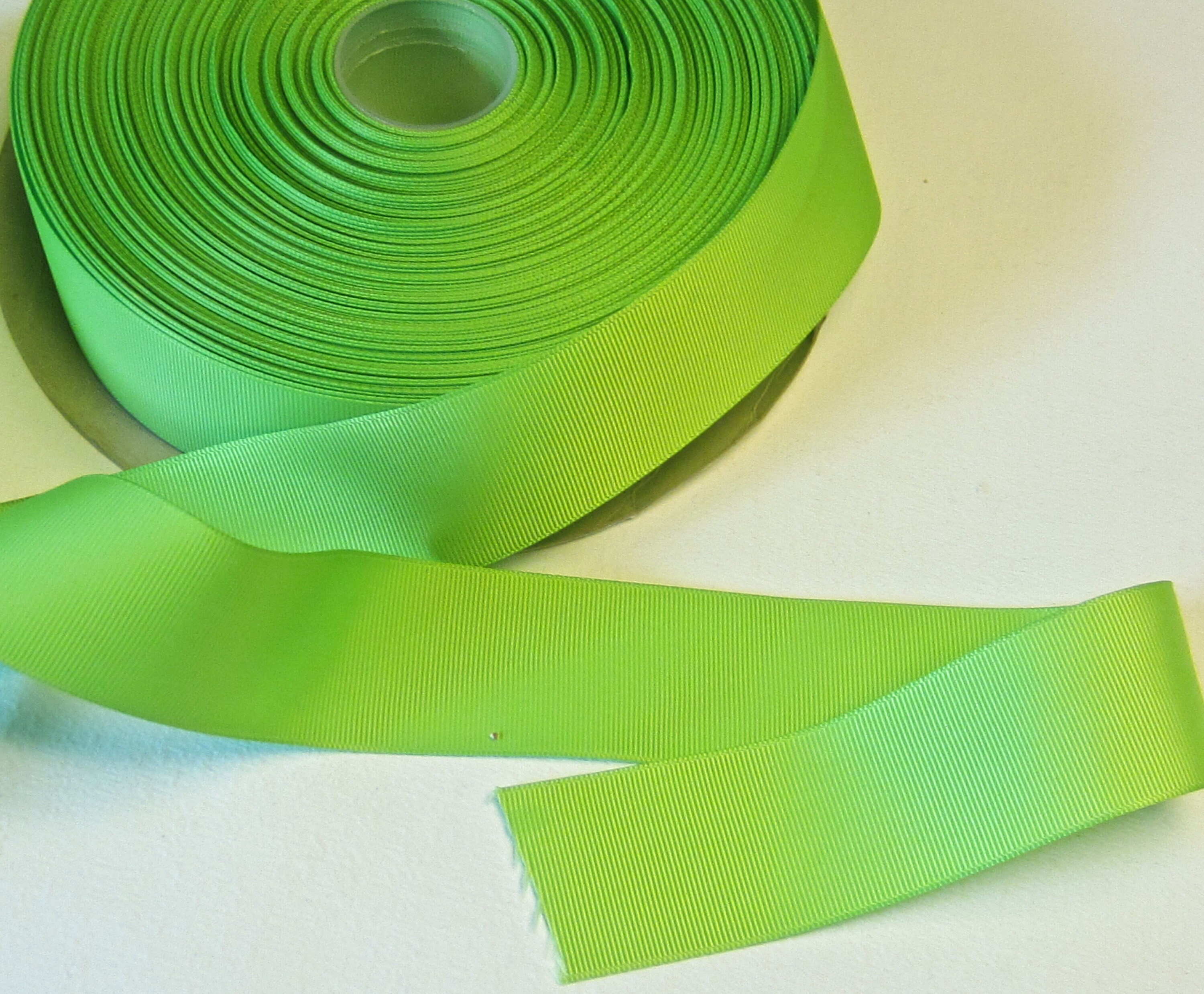 1,5" Grosgrain Ribbon Solid Apple Green - Etsy Nederland