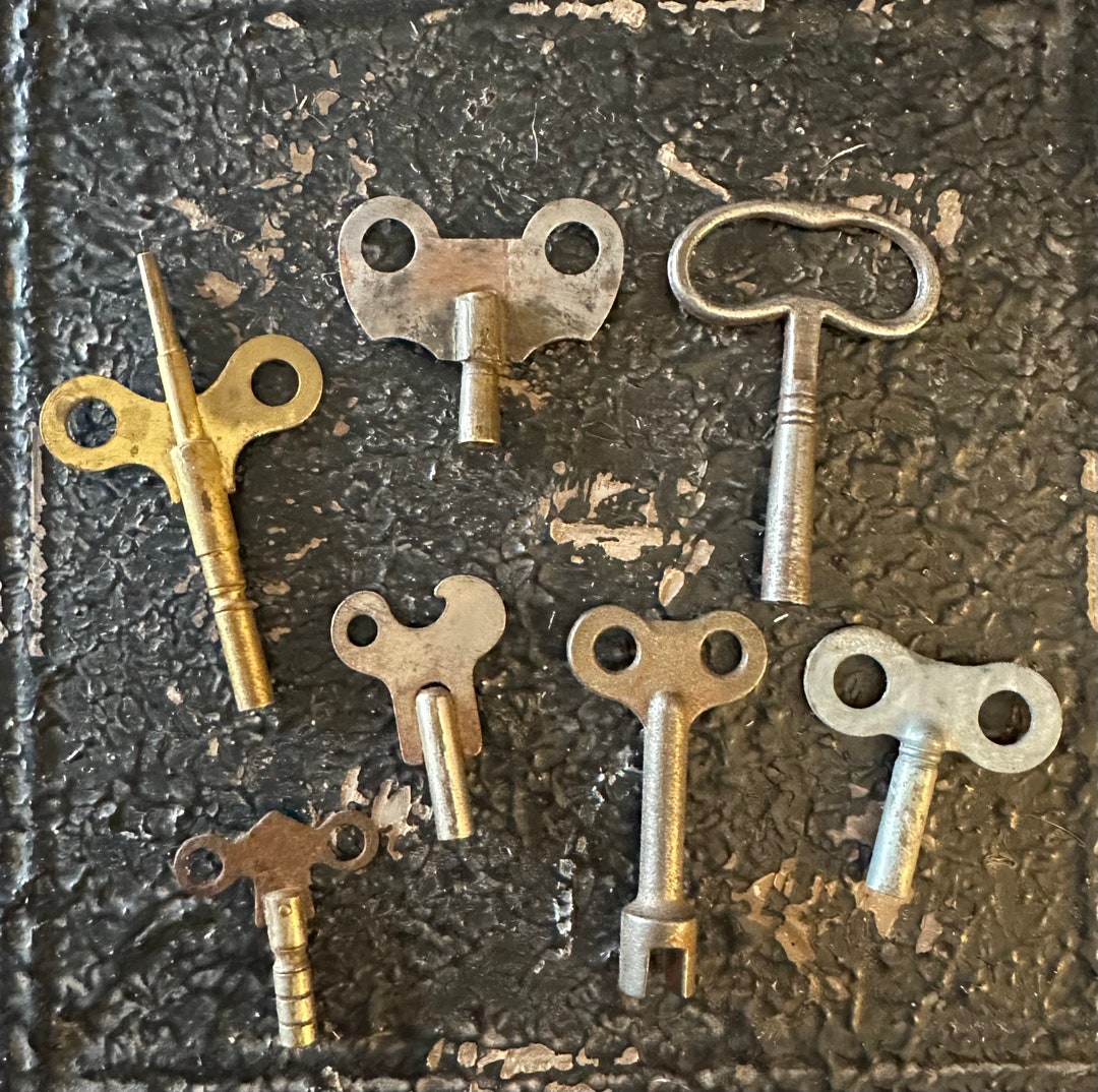 Lot of 7 Vintage Clock Winding Keys - Etsy