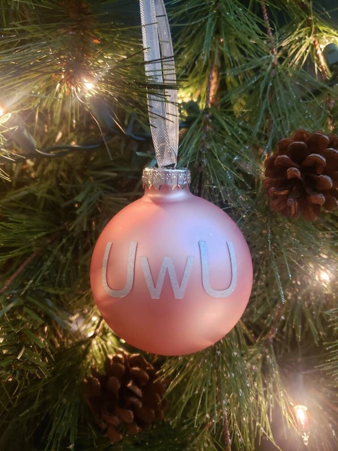 Uwu Anime Weaboo Christmas Ornament (glass or Shatterproof Plastic) - Etsy