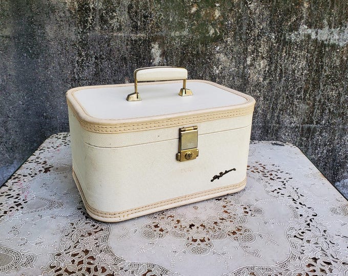 Vintage Lady Baltimore Creamy White Train Case - Etsy