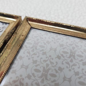 Vintage Triple Hinged Gold Tone 3 X 4 Inch Picture Frame - Etsy