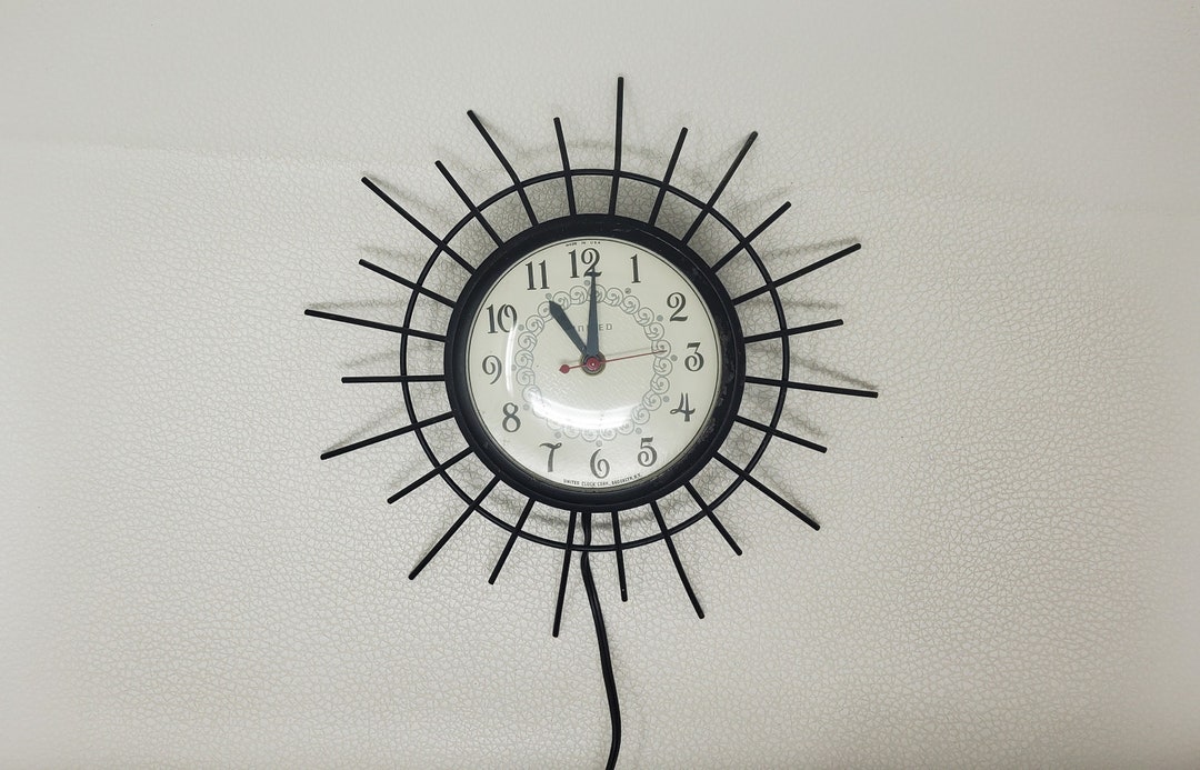 Vintage United Black Metal Wire Wall Clock Starburst Design Model 67 - Etsy