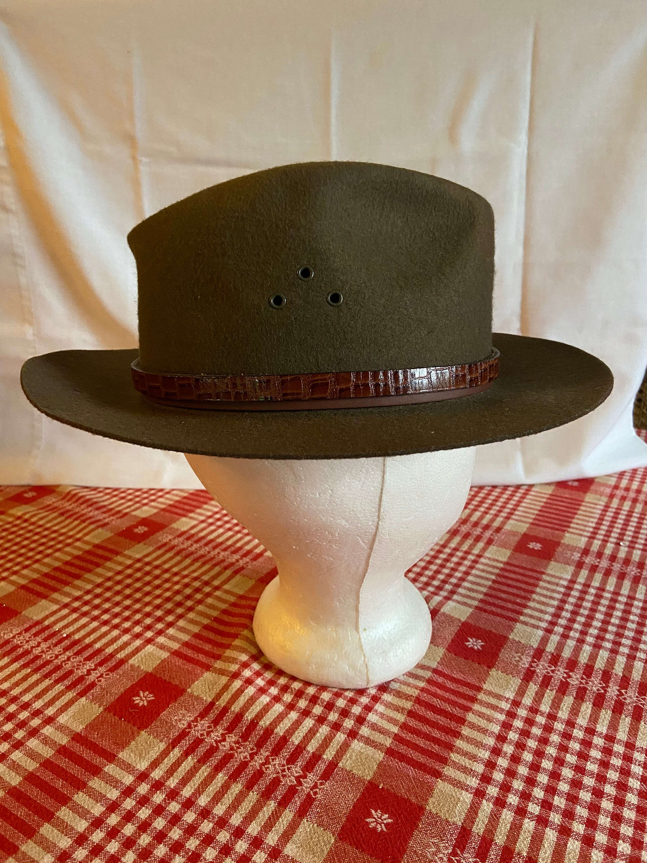 Brown Country Gentleman Genuine wool hat | Etsy