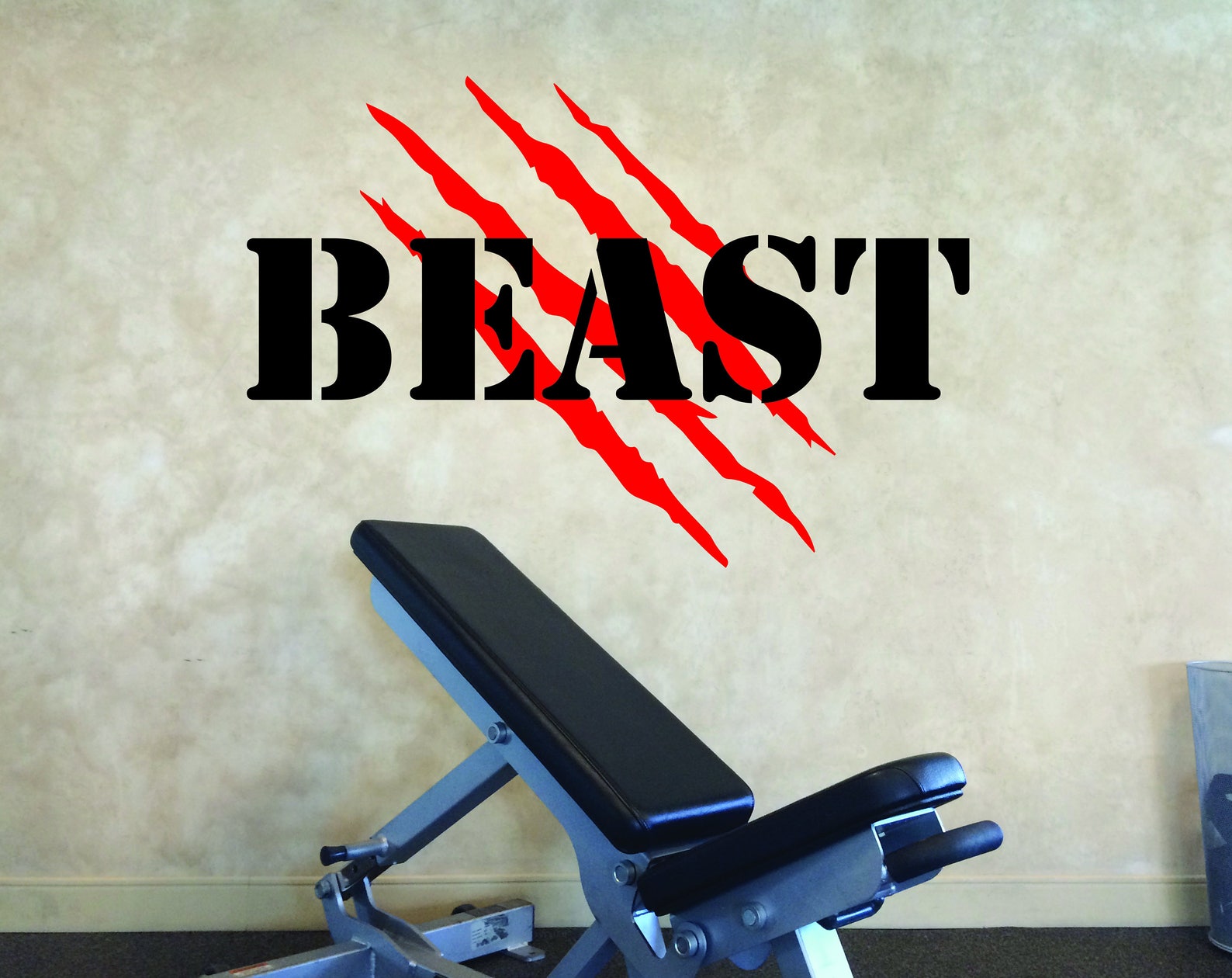 Beast Claw Gym Decal, Fitness Decor, Gym Design Ideas, Beast Claw ...
