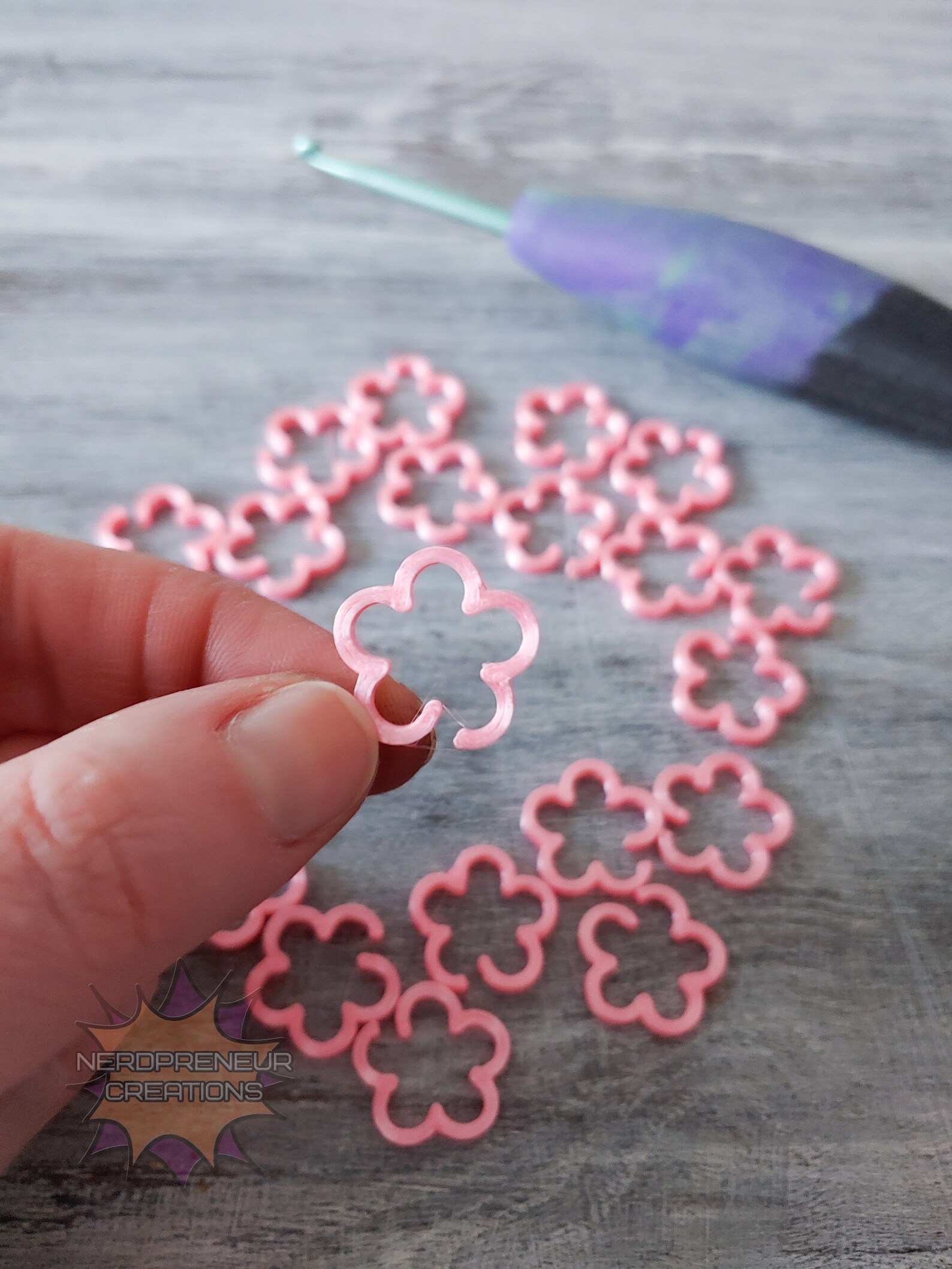 Flower Stitch Markers: 3D Printed Crochet Knitting Progress Keepers ...