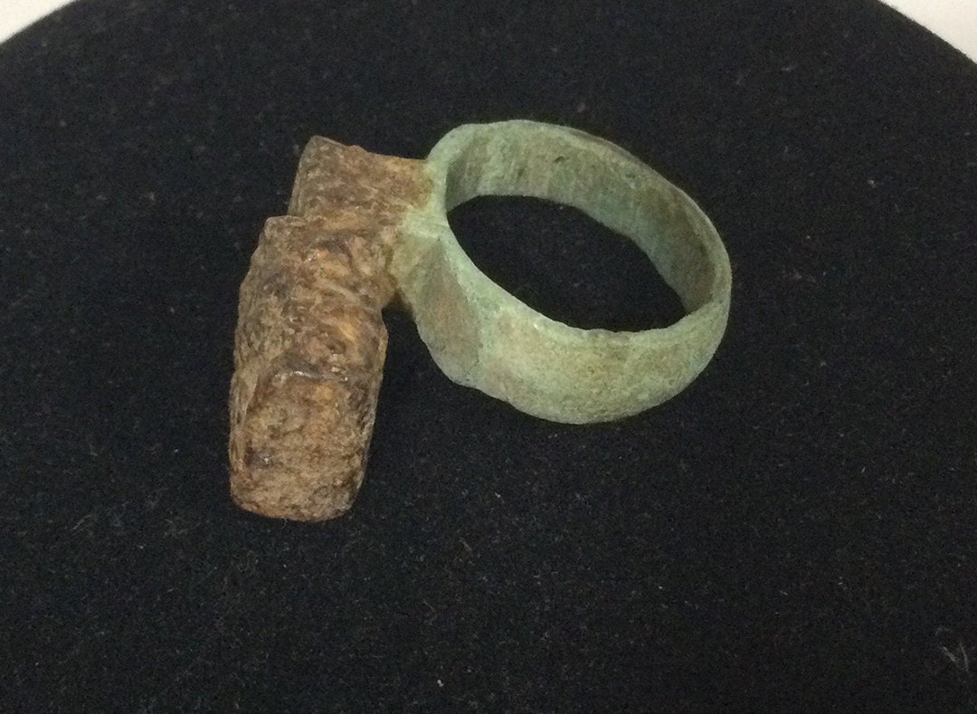 12th Century Roman Key Ring Crafted in BRONZE - Etsy