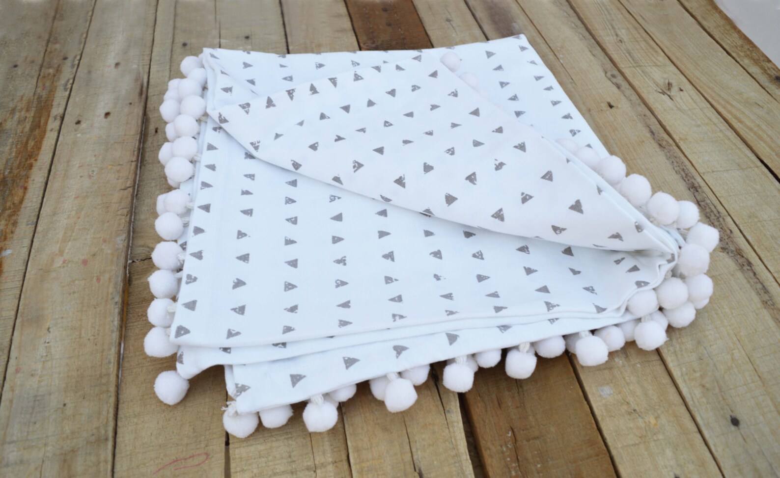 Aztec Table Cloth Triangle Print Gray and White 100% - Etsy