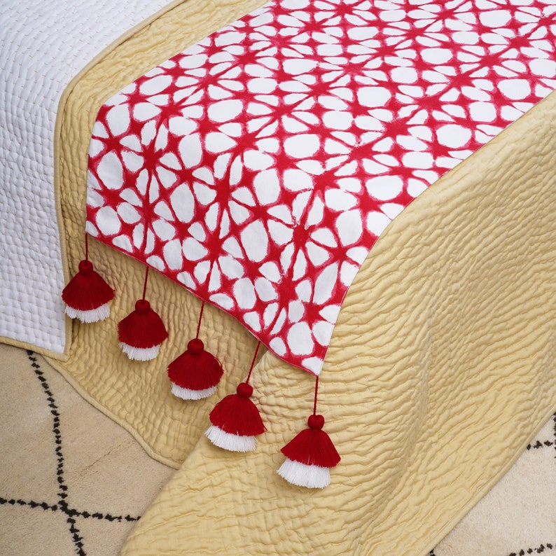 Red Printed Cotton Bed Runner Set - King / Queen / Twin Size Bed Runner ...