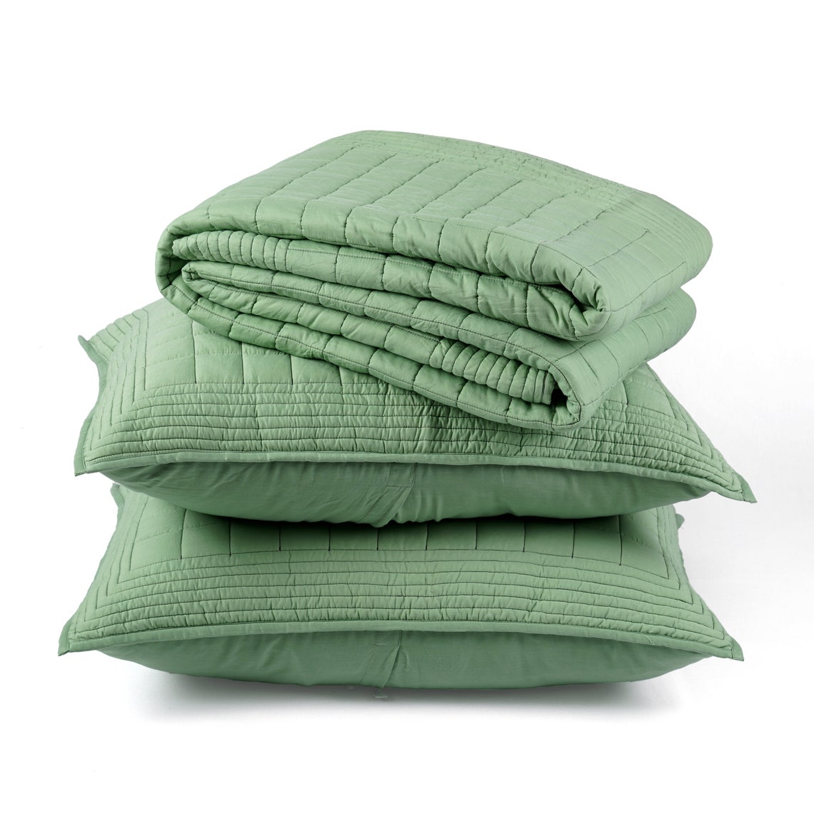 SAGE GREEN Cotton Quilt With 2 Coordinated Pillow Cases Sizes - Etsy