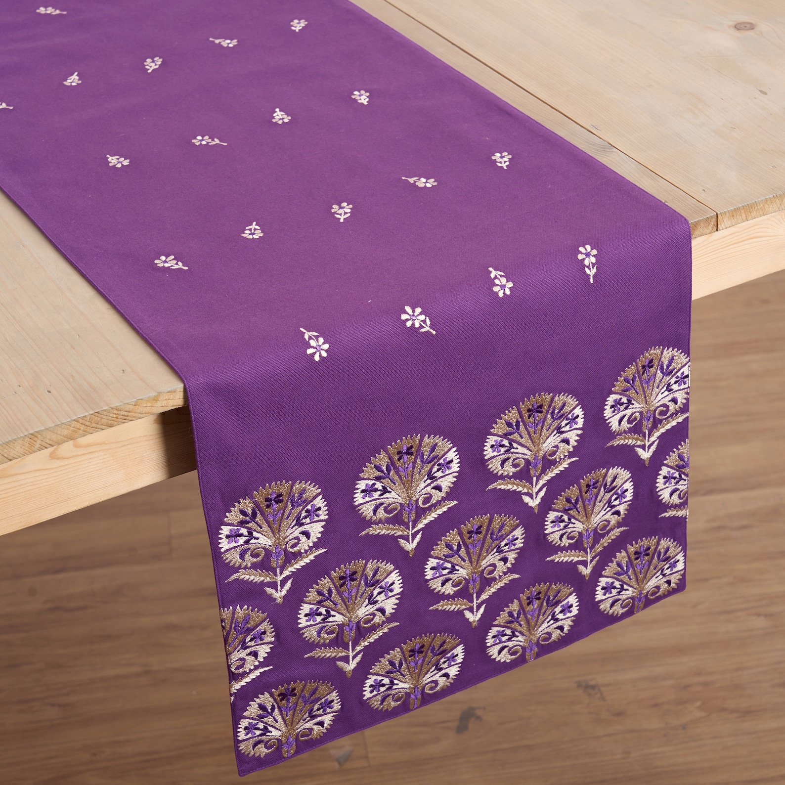 KASHIDAKAARI - Plum Table Runner, Embroidered Floral Suzani Pattern - Etsy