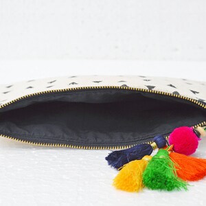 Black and White, Geometric Pattern, Aztec Purse, Make up or Cosmetic ...