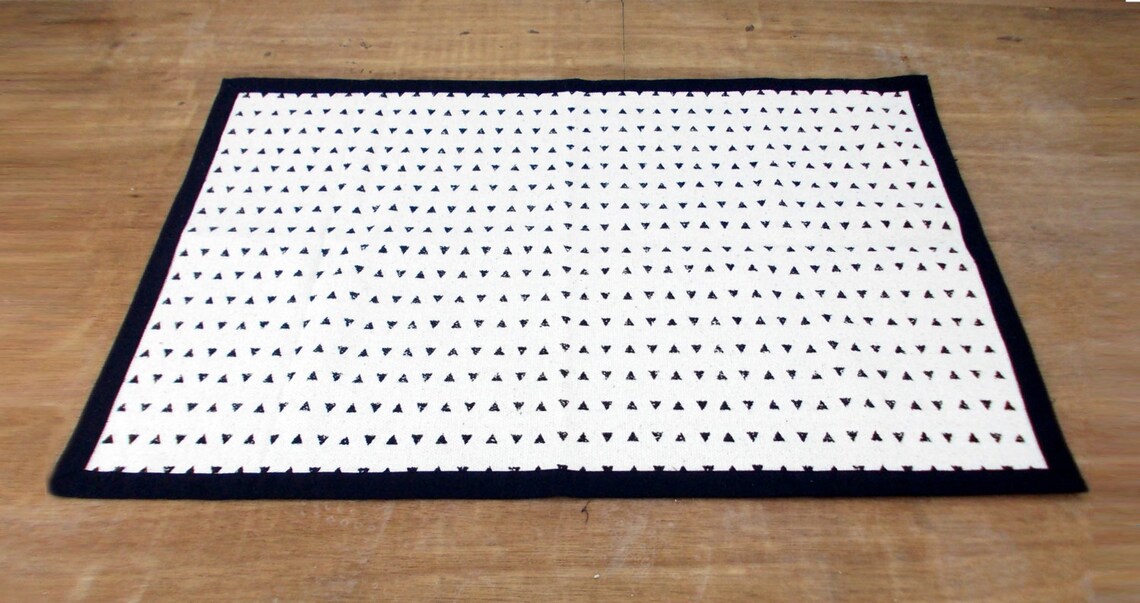 Aztec cotton rug black and white geometrical navajo print | Etsy