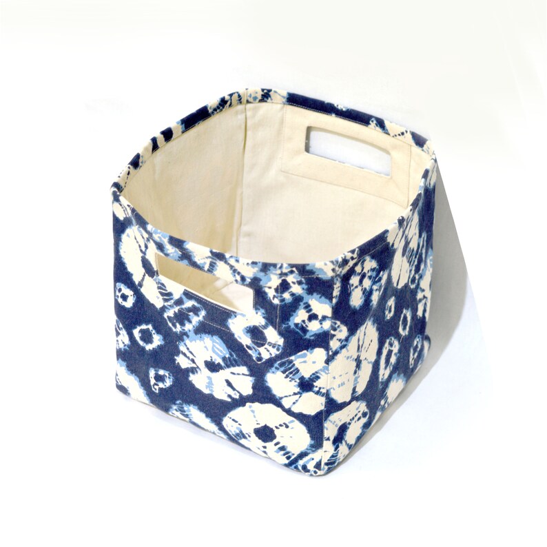 SMALL Square Storage Basket Shibori Print Indigo and White - Etsy