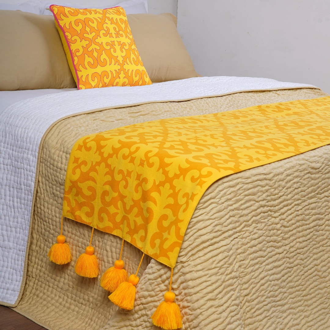 Yellow Printed Cotton Bed Runner Set - King / Queen / Twin Size Bed ...