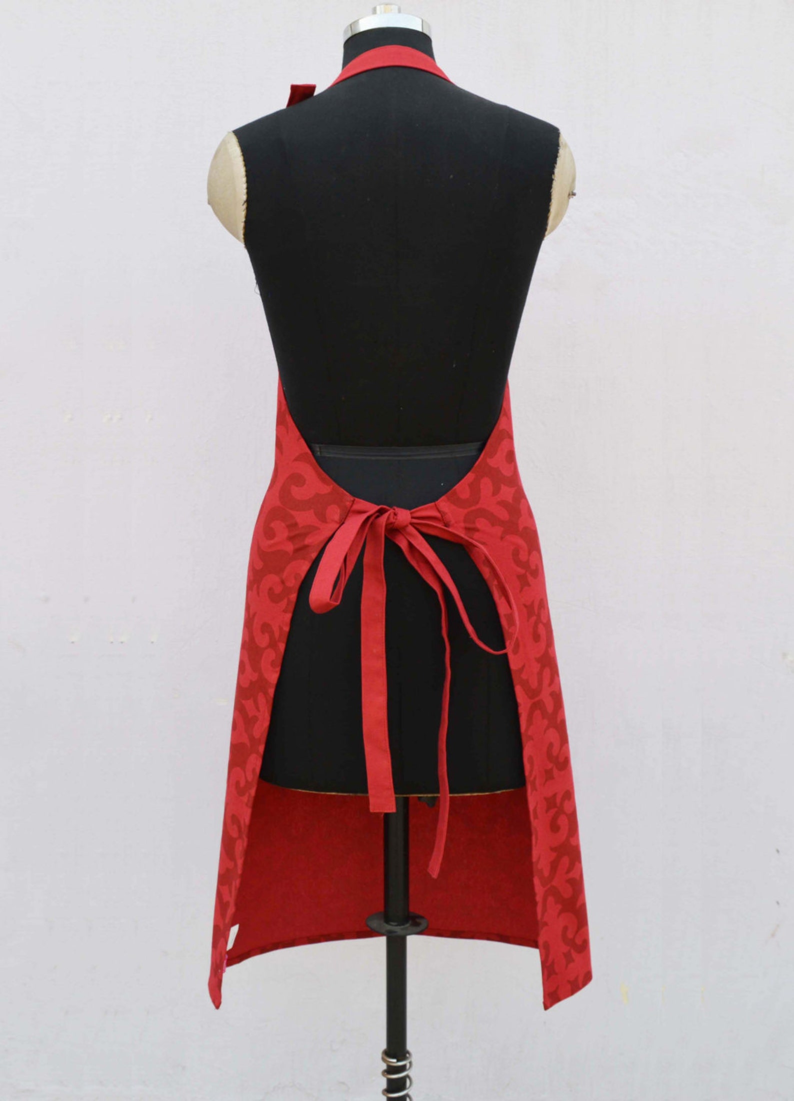 Red Colour Apron, Moroccan Print, 100% Cotton, Kitchen Accessory, Size ...