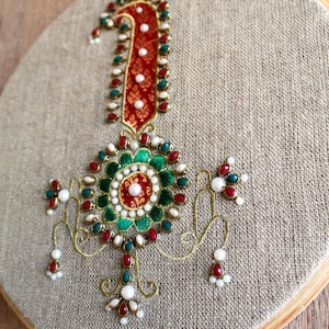 KALGI Royal Indian Jewellery Wall Art, Embroidery and Applique in Hoop ...